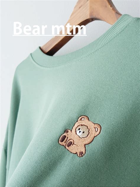 리케마켓 귀여운거다모여 Mtm모음 곰돌이 베어 스마일 꽃 플라워 퍼피 자수 포인트 루즈핏 남녀공용 학생 커플 맨투맨 티셔츠