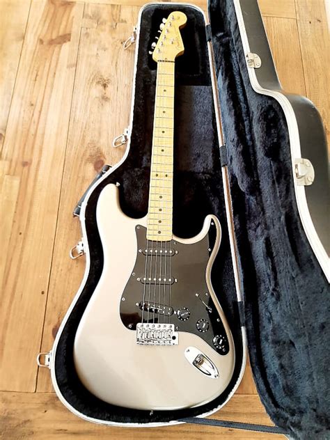 Warmoth Stratocaster Inca Silver Reverb