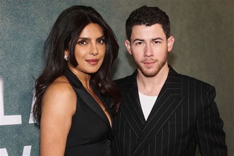 The Jonas Brothers Dating History From Taylor Swift To Selena Gomez