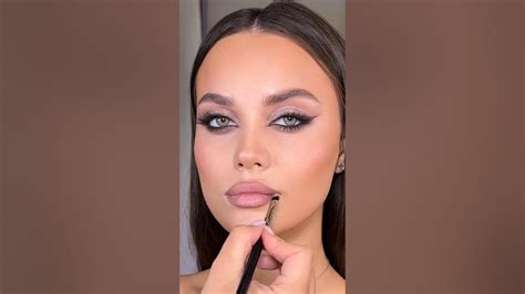 Tutorial 🖤 Makeupartist Beautifulmakeup Makeupschool Makeup