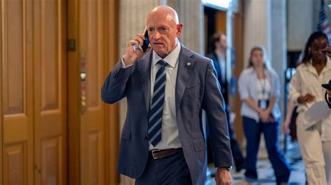 Sen Mark Kelly Facing Military Investigation After Clashing With Trump