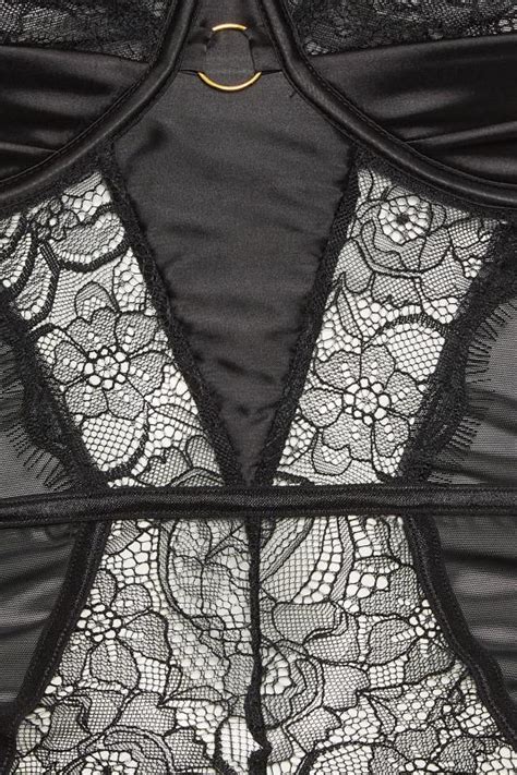 Yours Plus Size Black Lace Detail Basque Yours Clothing
