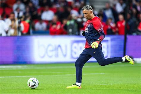 Keylor Navas Firma En Newells Y Jugará Por Primera Vez En El Fútbol