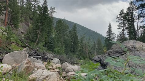 Fun Babe Canyon Hike Scrolller