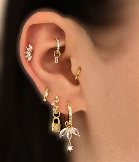 ۳۴ مدل پیرسینگ طلا گوش مینیمال دخترانه ظرافت و زیبایی برای دختران