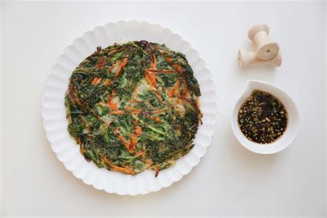 쑥갓전 쫀득하고 바삭하고 두가지 식감이 공존한 전부치기 5분요리