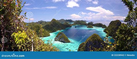 Panorama De La Isla De Wayag Imagen De Archivo Imagen De Tropical