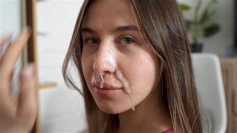 Face Dripping Cum R Cumandfacials
