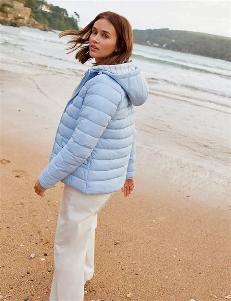 20 مدل تیپ اسپرت دخترانه زمستانه با کاپشن پافر نیوبی