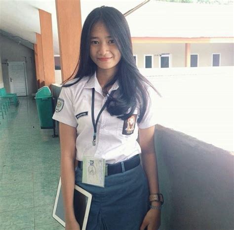 Pelajar Berseragam Smk Ngentot Di Kebon Cerita Sex 69 Cerita Sex