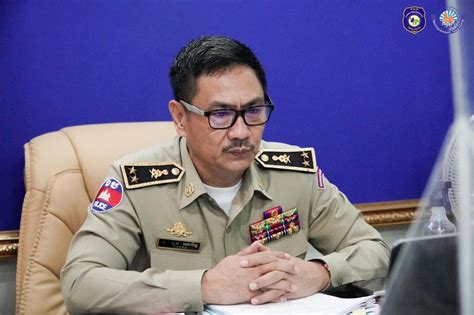 មន្រ្តី នគរបាល ជំនាញ ខេត្ត ព្រះសីហនុ ចុះផ្សព្វផ្សាយអំពីផលប៉ះពាល់នៃ