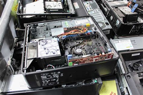 Oude Computer Veilig Inleveren Of Ophalen Brantjes