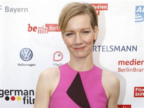 Gratuit Bellesa Sandra Huller Brownian Movement Sandra H Ller Su Biograf A Sensacine Com