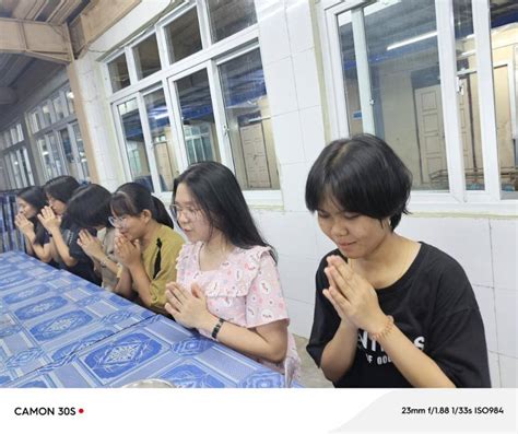 ပညာေဝျဖာမေဟာ္သဓာ Added A New Photo ပညာေဝျဖာမေဟာ္သဓာ