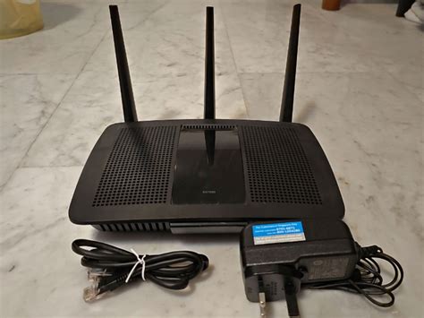 Linksys Ea7500 V2 Router Computers And Tech Parts And Accessories Networking On Carousell