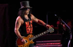 Slash Guns N Roses Guitarist Feels Lucky To Be Alive