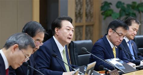 尹 “北 총선 앞두고 도발로 사회 흔들려 해… 안보태세 유지”