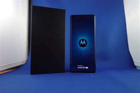 Motorola Edge Review Almost A Flagship