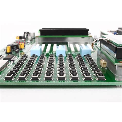 Uni Ds6 Mikroe 701 Mikroelektronika Development Board 156851