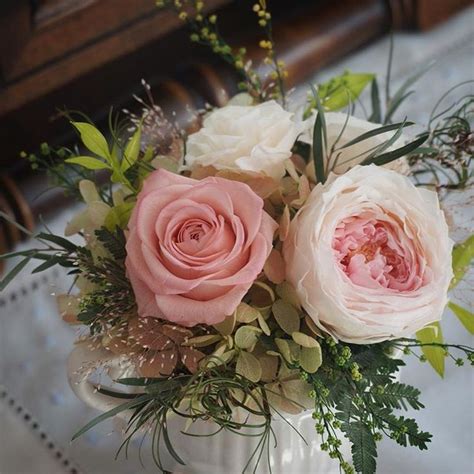 프리저브드플라워 잉글리쉬투톤장미 로 소녀감성 가득한💕 응원해줘서고마워요 엘라의프리저브드플라워 로 오랫만에 인사드려요 🙋🏻‍♀️