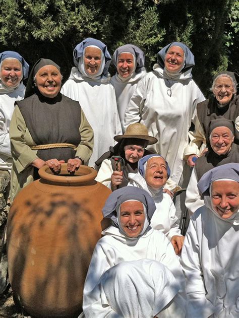 Les Sœurs de Bethléem Communauté de Paroisses Saint Jean Baptiste Perpignan