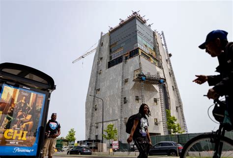Column Obama Presidential Center Promises To Be An Un Chicago Building