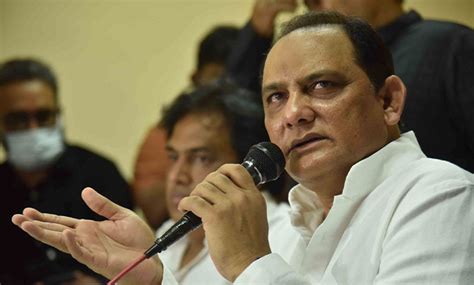 ক্রিকেট খেলে ভুল করেছেন বলে মনে করছেন প্রবল ব্যথিত প্রাক্তন ভারত অধিনায়ক