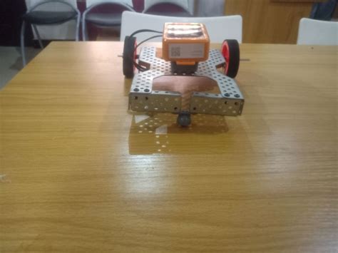 90 Degree Turn Robot Avishkaar Project