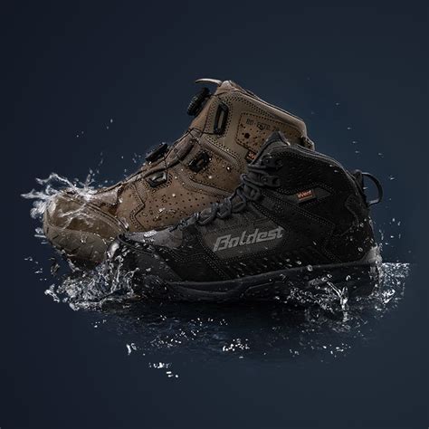 거친 비바람을 막는 방수 소재 워크 아이템