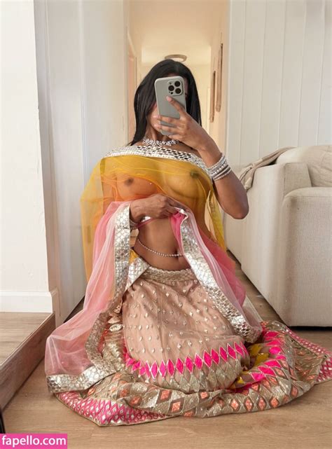 Bollywoodtrapqueen Devichai Nude Leaked Photo 87 Fapello