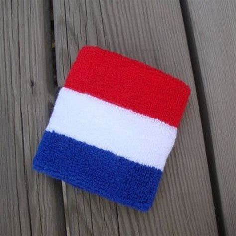 Badu Bg 1 бр Хавлиена раирана лента за китка Спортна лента за пот Лента за глава Бадминтон