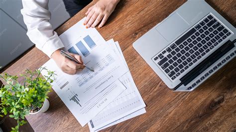 Auditor Or Internal Revenue Service Staff Business Women Checking