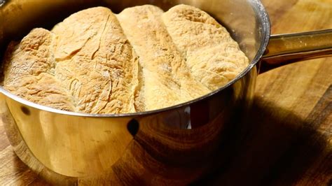 냄비로 만든 겉바속촉 우유식빵🍞 수증기 발효로 촉촉해요~ Youtube