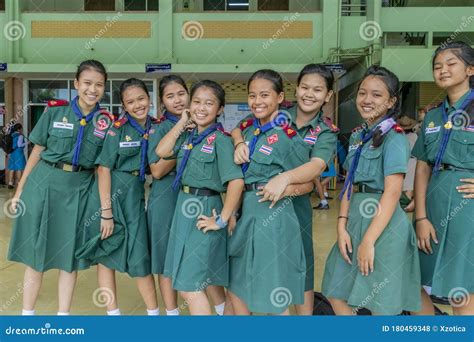 Miscelatore Livido Erba Girl Scout Of The Philippines Uniform