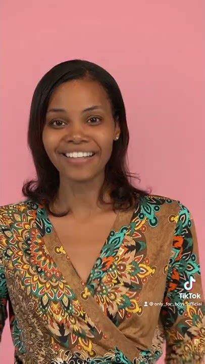 මේ විදියට Text කරන කොල්ලන්ට කෙල්ලො කැමතියි Shorts Sinhala Srilanka Texting Srilankangirl