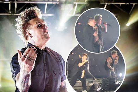 Jacoby Shaddixs Son Jagger Crushes It Onstage With Papa Roach