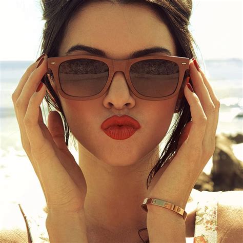 Фото девушек в купальнике на аву