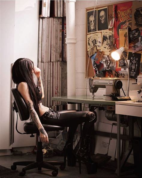 Pin By Kristen Allen On Photography Modeling Tips And Ideas Modeling Tips Photography Design