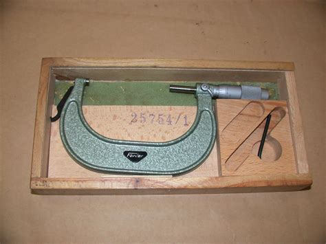 Fowler 3 4 Micrometer With Case 80212734 Gandm Tools