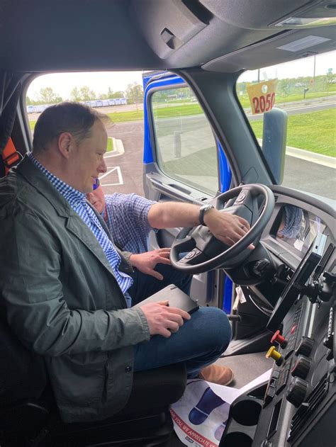 Paschall Truck Lines Inc On Linkedin Kimberly Clark Thank You For Stopping By Our Hq It Was