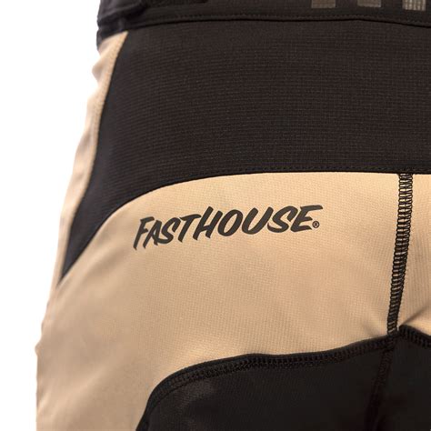 Crossline 20 Short Dust Brown Fasthouse