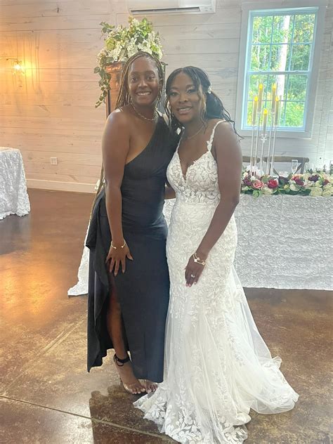 Lynetta Neal Lynetta Neal Added A New Photo