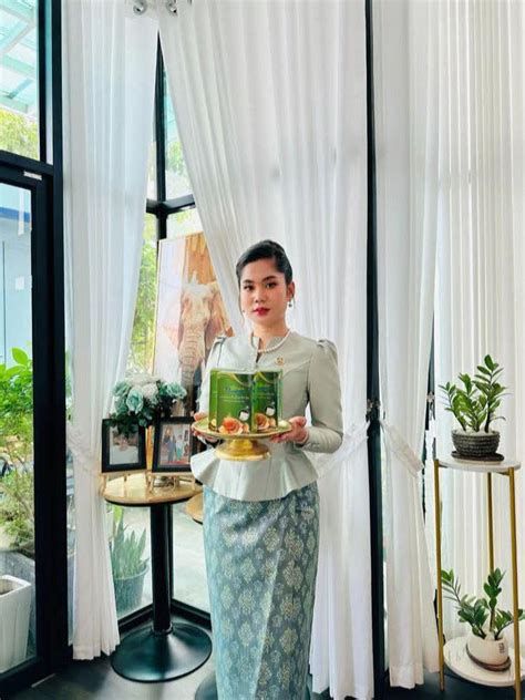 ក្រុមហ៊ុ ក្រុមហ៊ុន ពិភពដីមាស គ្រុប 𝐏𝐈𝐏𝐇𝐔𝐏 𝐃𝐄𝐈𝐌𝐄𝐀𝐒 𝐆𝐑𝐎𝐔𝐏