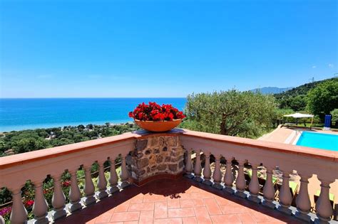 Luxury Beach Villa With Infinity Pool In Italy Amazing Sea View Le