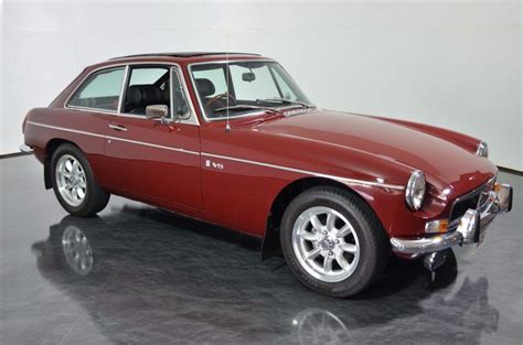 Mg Mgb Gt V8 Coupe Phase Iv Specs Lap Times Performance Data