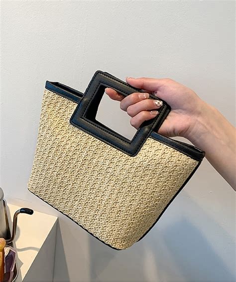 얼모스트블라썸 비건 레더 콤비 배색 라탄 라피아 비스코스 버킷 토트백