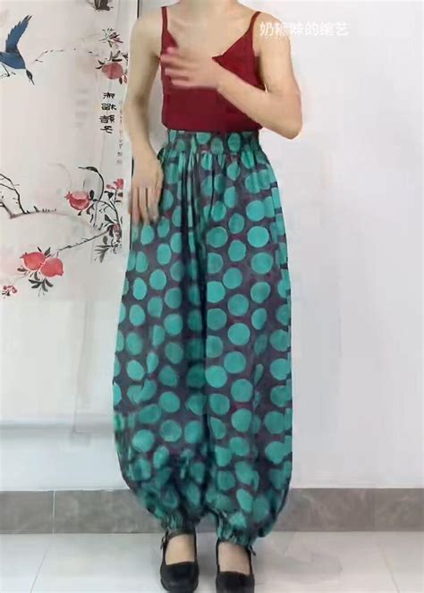 155cm汉服穿搭分享 灯笼裤跟宋抹搭配竟然出奇的复古 这个圆领袍真的很有润 哔哩哔哩