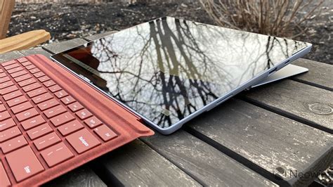 Surface Pro Review It Finally Has Usb Type C Neowin