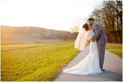 Melissa And Evan Radisson Valley Forge Wedding Ashley Bartoletti