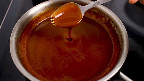 스페인의 감자요리 파타타스 브라바스 Patats Bravas